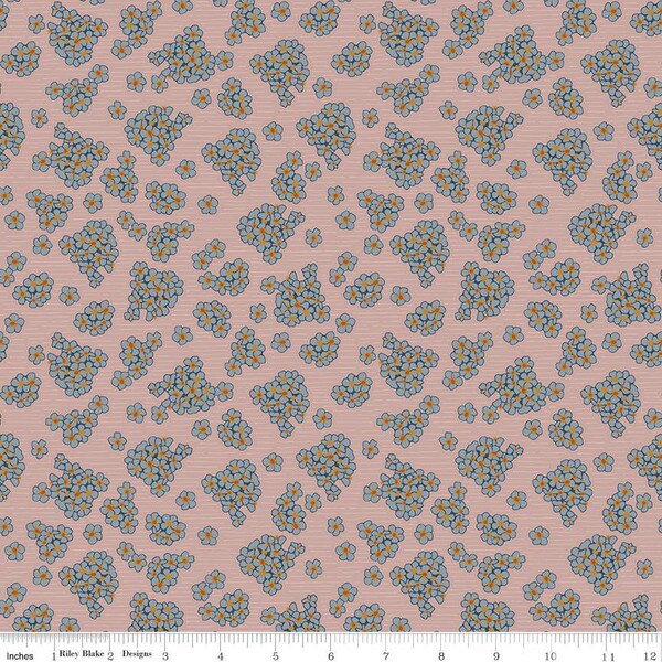 Honey Locust Hydrangeas Petal | Riley Blake Designs