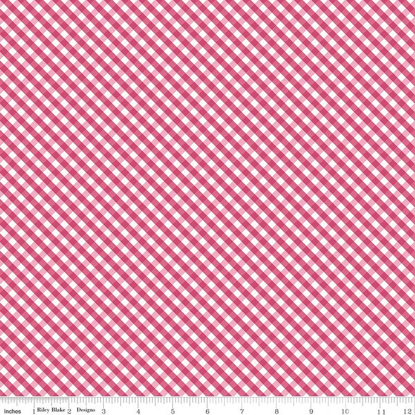 Hydrangeas in the Garden Gingham Raspberry | Riley Blake Designs