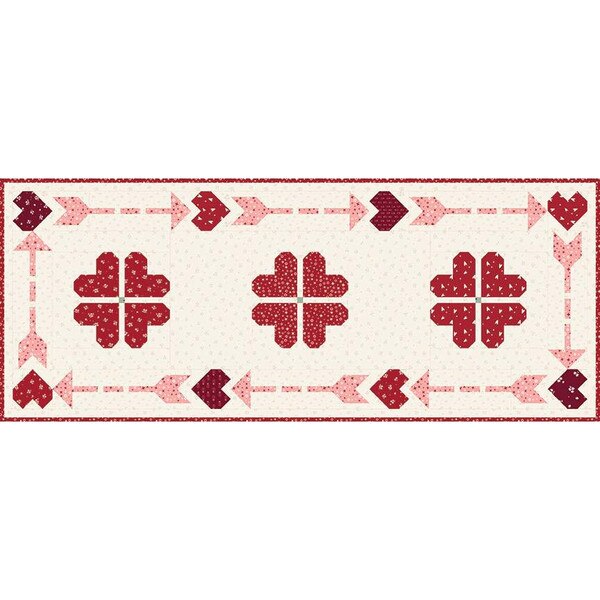 Sandy Gervais Cupid's Presence Runner Pattern | Riley Blake Designs