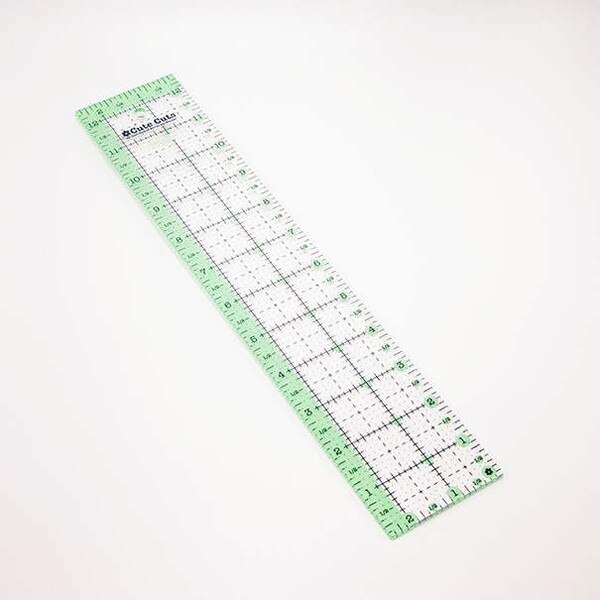 Lori Holt Cute Cuts™ Ruler 2 1/2" x 12 1/2" | Riley Blake Designs
